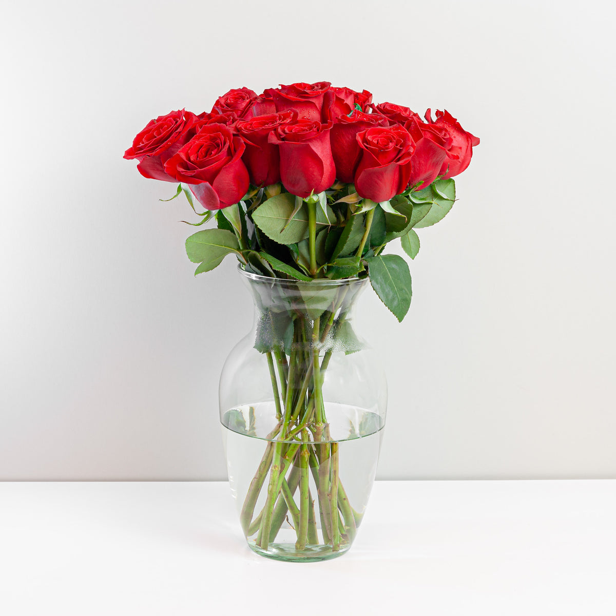 Arreglo Exclusivo de 15 Rosas en Base Samaritano | Rosatel – Rosatel Chile